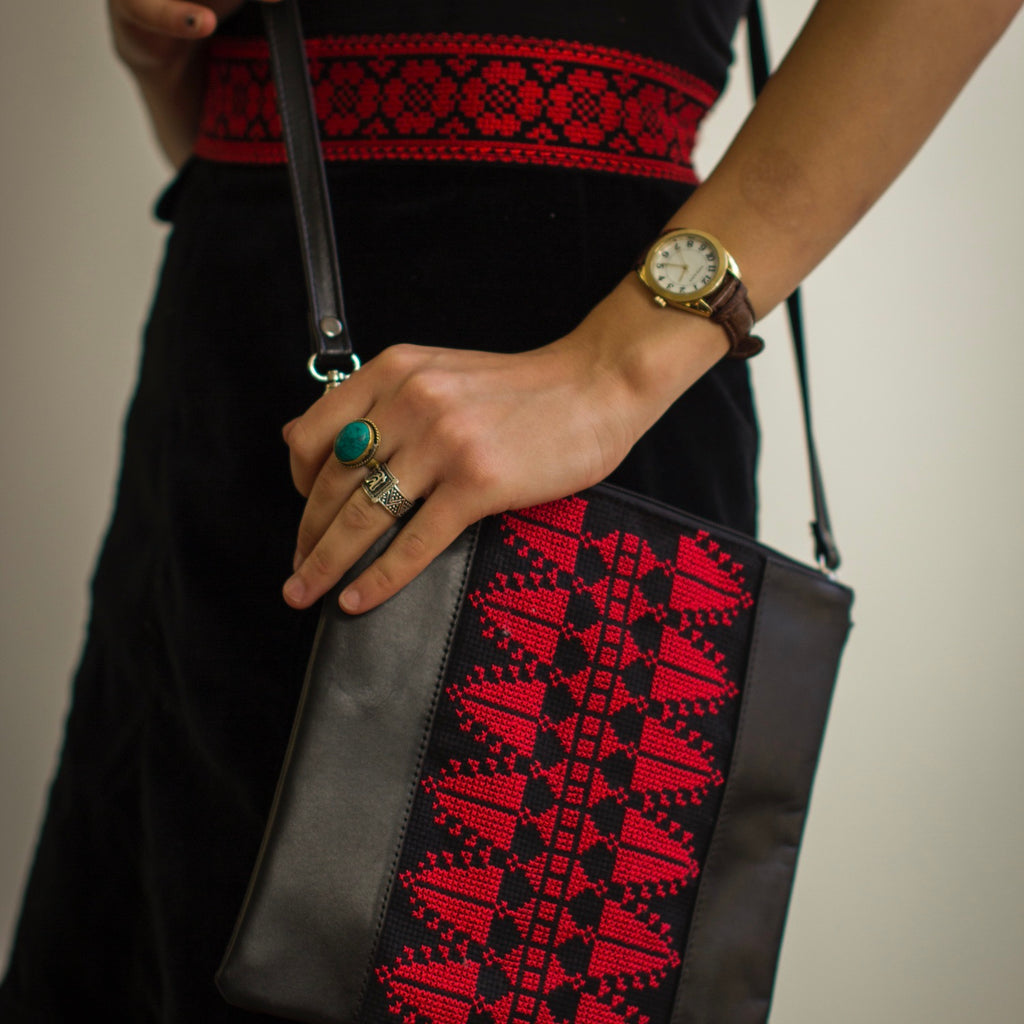 Cypress Crossbody | Bayyāra